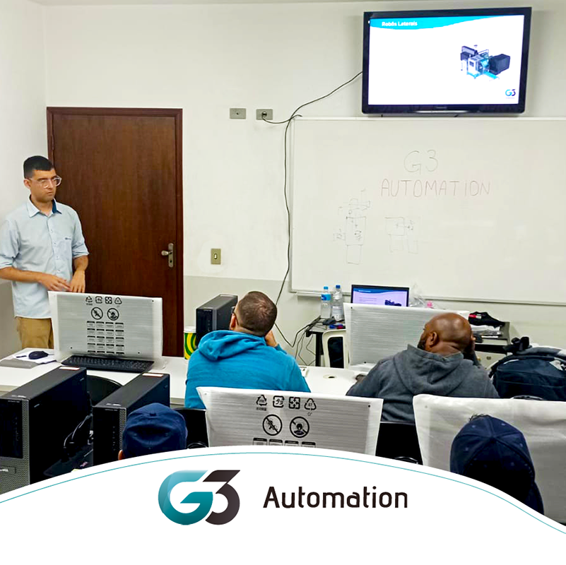 Treinamento de Robôs Laterais na Escola LF - G3 Automation